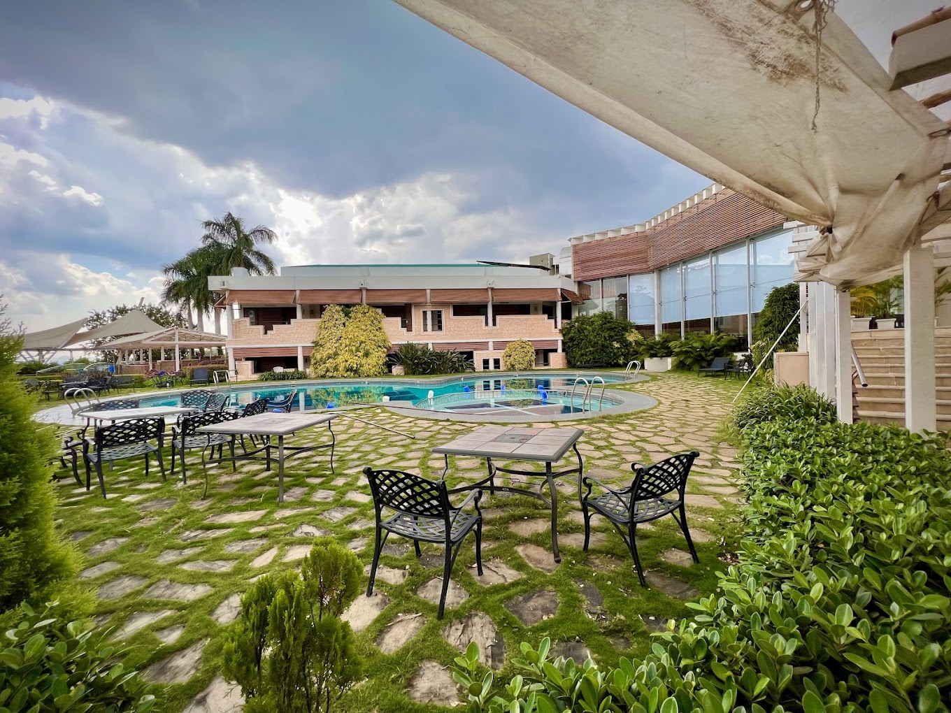 Top 10 Luxury Wedding Resorts in Indore to Say “I Do” in Style